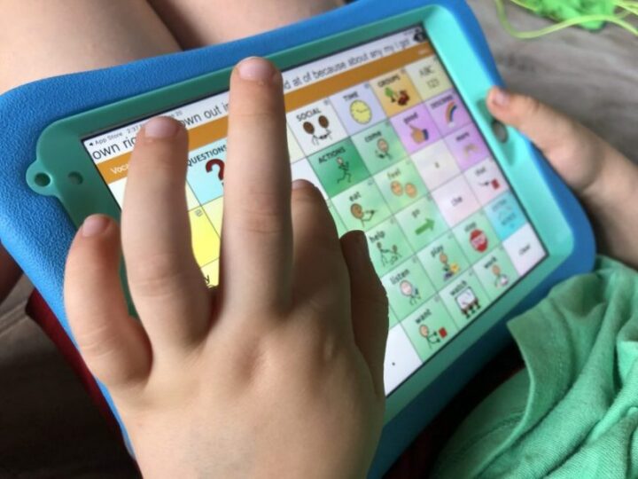 10 Best AAC Devices for Speech Therapy (2026 SLP Guide) – ConnSENSE Report